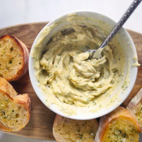Quick And Easy Garlic Butter Spread - Rachel's Recipe Pantry