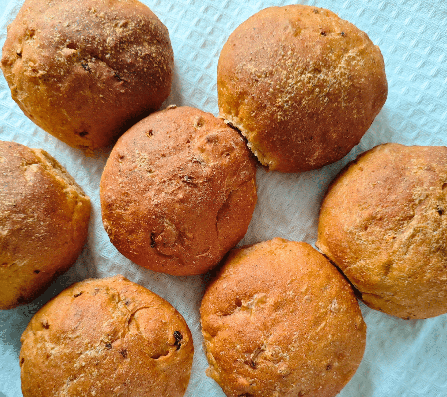 Easy Sun-dried Tomato Bread Buns - Rachel's Recipe Pantry